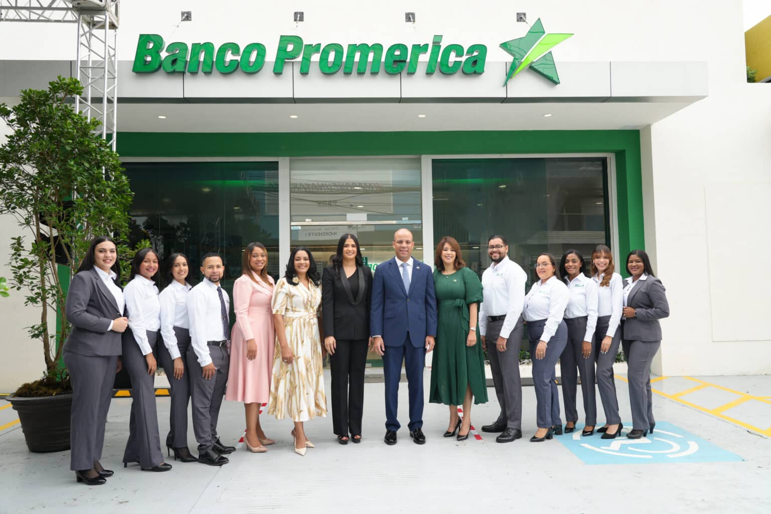 Banco Promerica fortalece su presencia en el Cibao con nueva sucursal ...